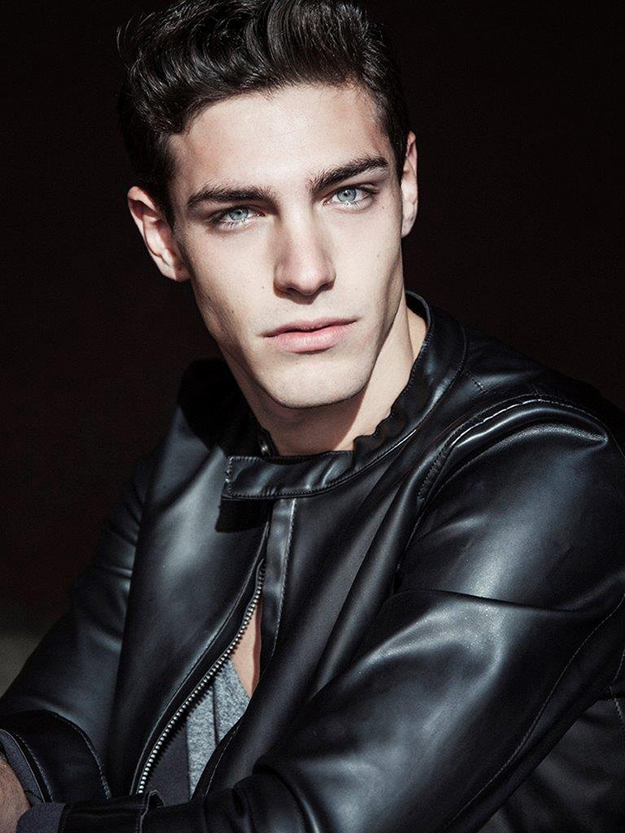 Mario | NEWfaces