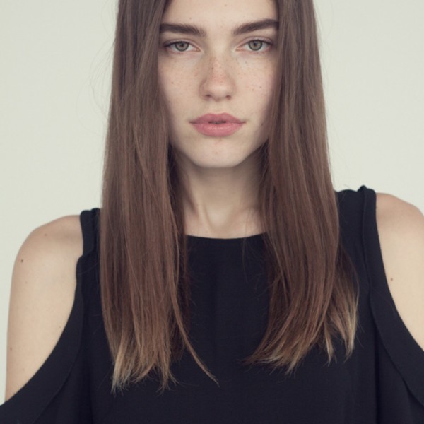 Valeria | NEWfaces