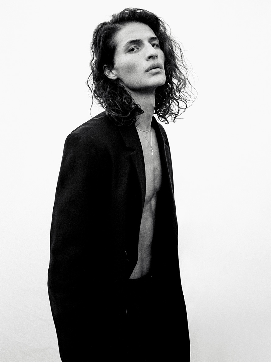 This Utah boy is beautiful beyond belief | NEWfaces