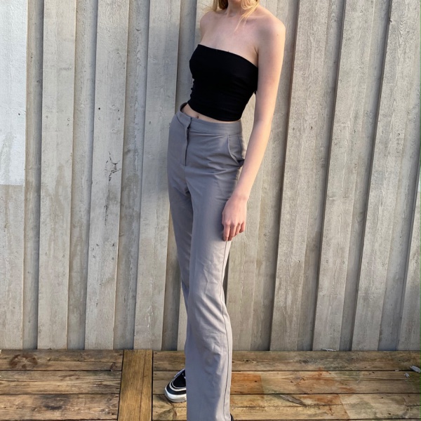 Meet the new faces photographing themselves in quarantine | NEWfaces