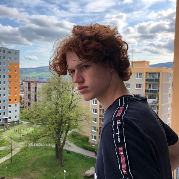 These New Faces Talk Model Siblings, Wild Boars and Meryl Streep | NEWfaces