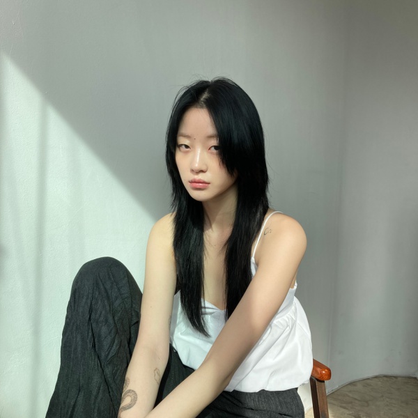 Six New Faces Talk Spirituality, New Tech and Celeb Worship | NEWfaces