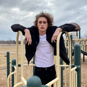 These New Faces Talk Empathy, Perseverance, and Love for Billy Joel ...