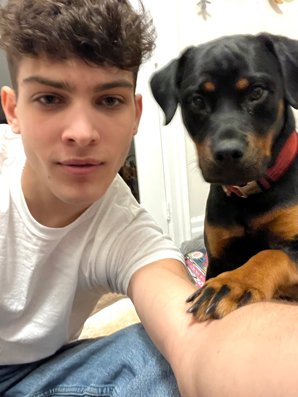 Meet The Rookies Passionate About Animals, Big Family, and Models ...