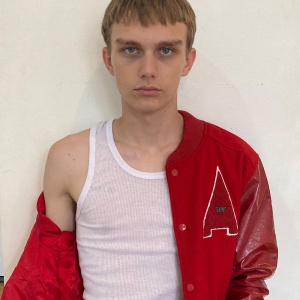 These Rookies Are Already Pose Pros | NEWfaces
