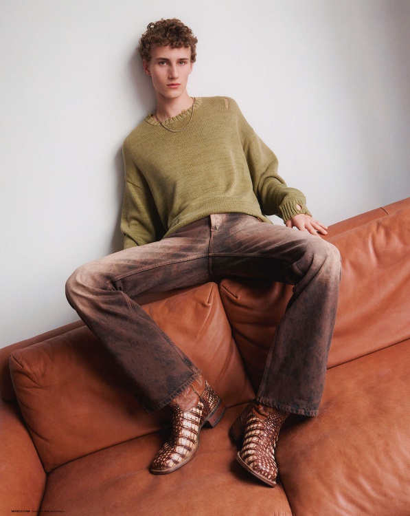 Finlay Robinson Went from Pub Dishwasher to Prada Exclusive | NEWfaces