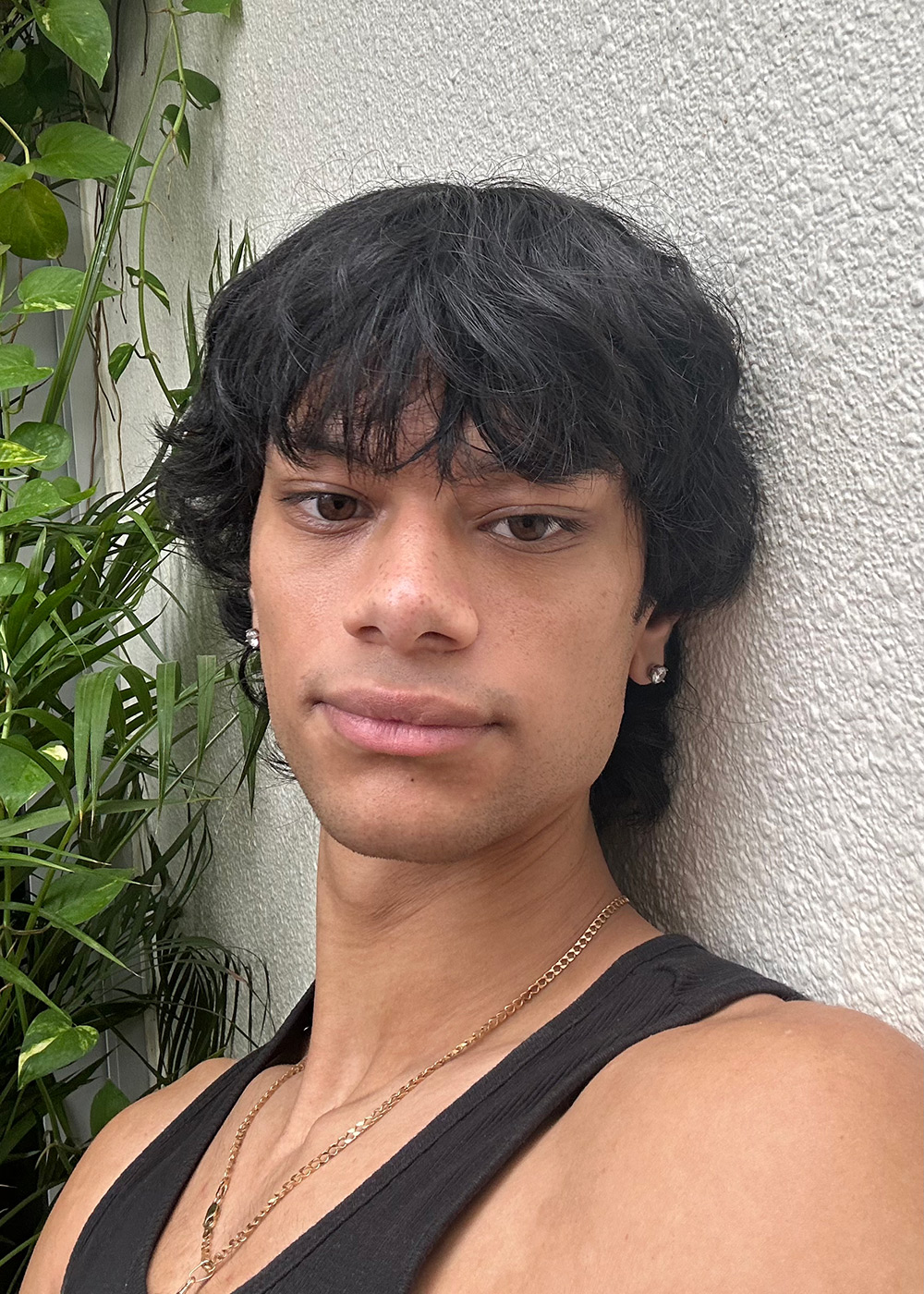 These Model Newbies Are Painters, Knitters, and Introverts | NEWfaces