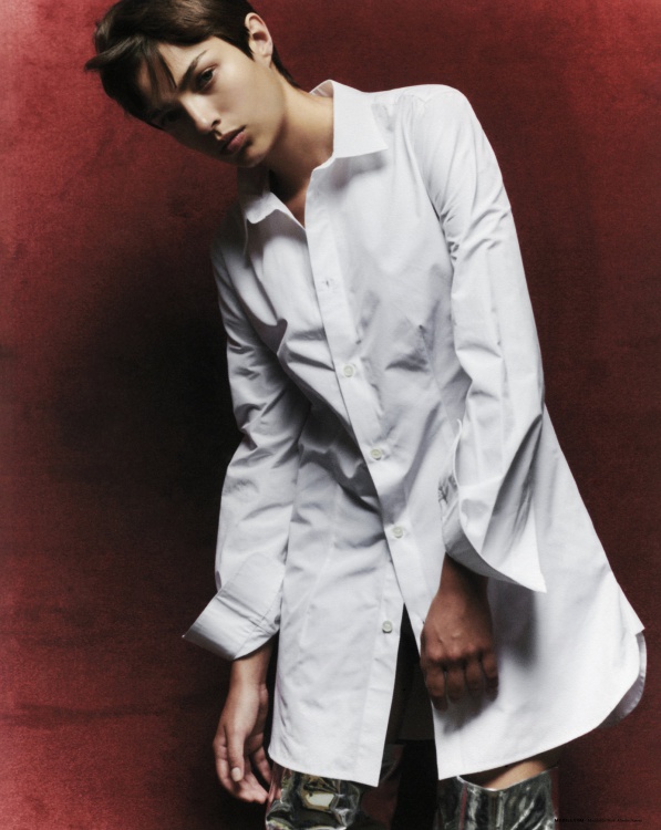 Marilou Hanriot Went From A Museum Tour to the Saint Laurent Runway ...