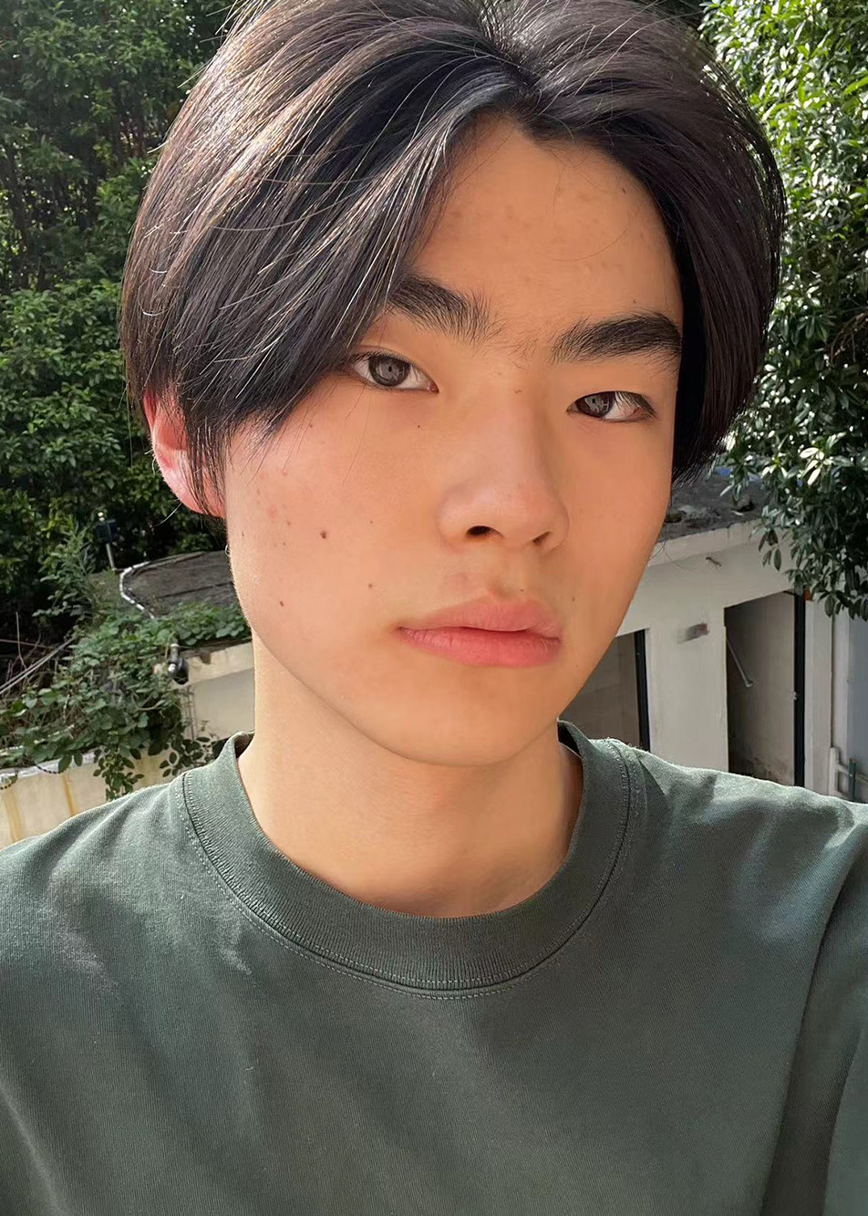 From The Bronx to Bulgaria, These Rookies Are Ready for A Runway | NEWfaces