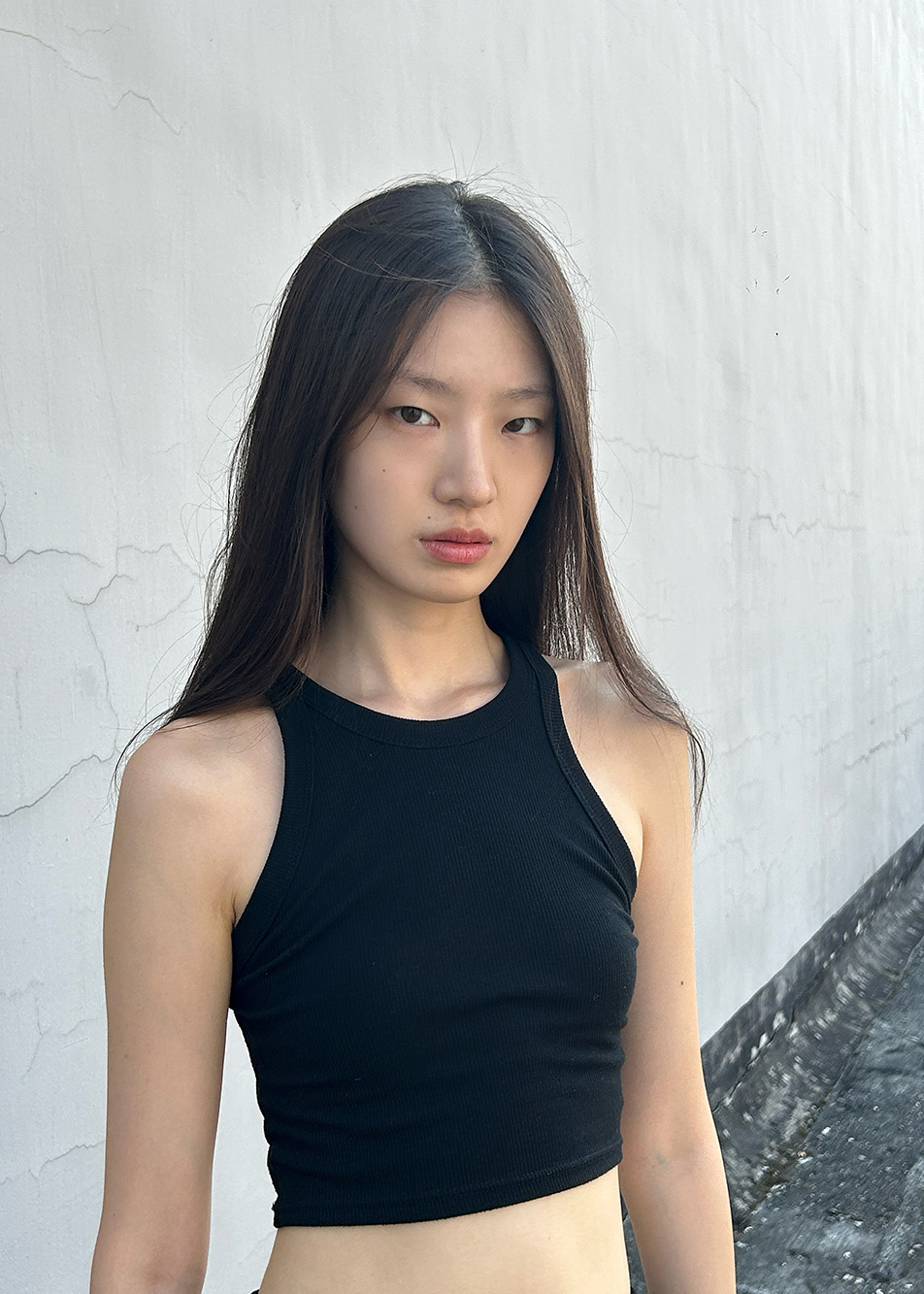 For These Model Rookies, Family Means Everything | NEWfaces