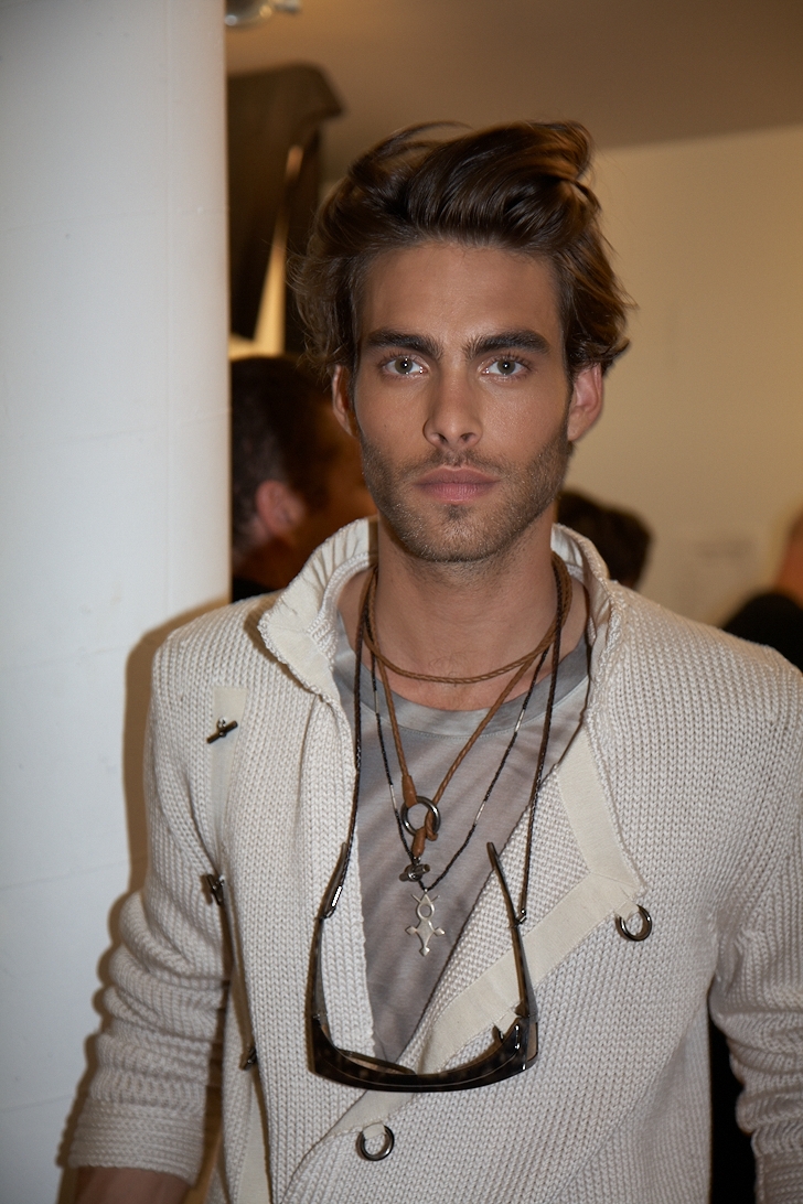 Viva Versace! – Of The Minute
