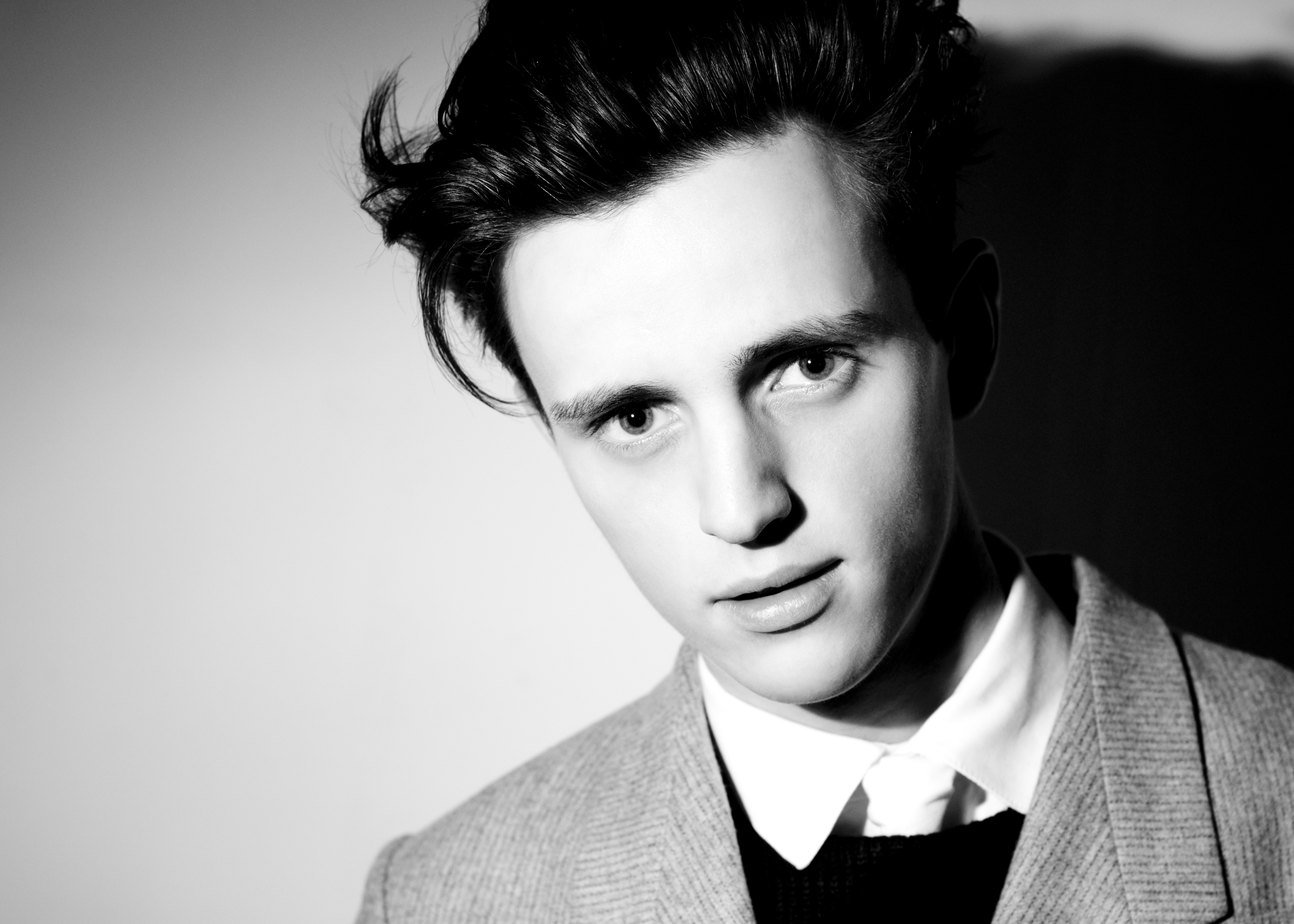 Alex Dunstan: Man About Town – Of The Minute