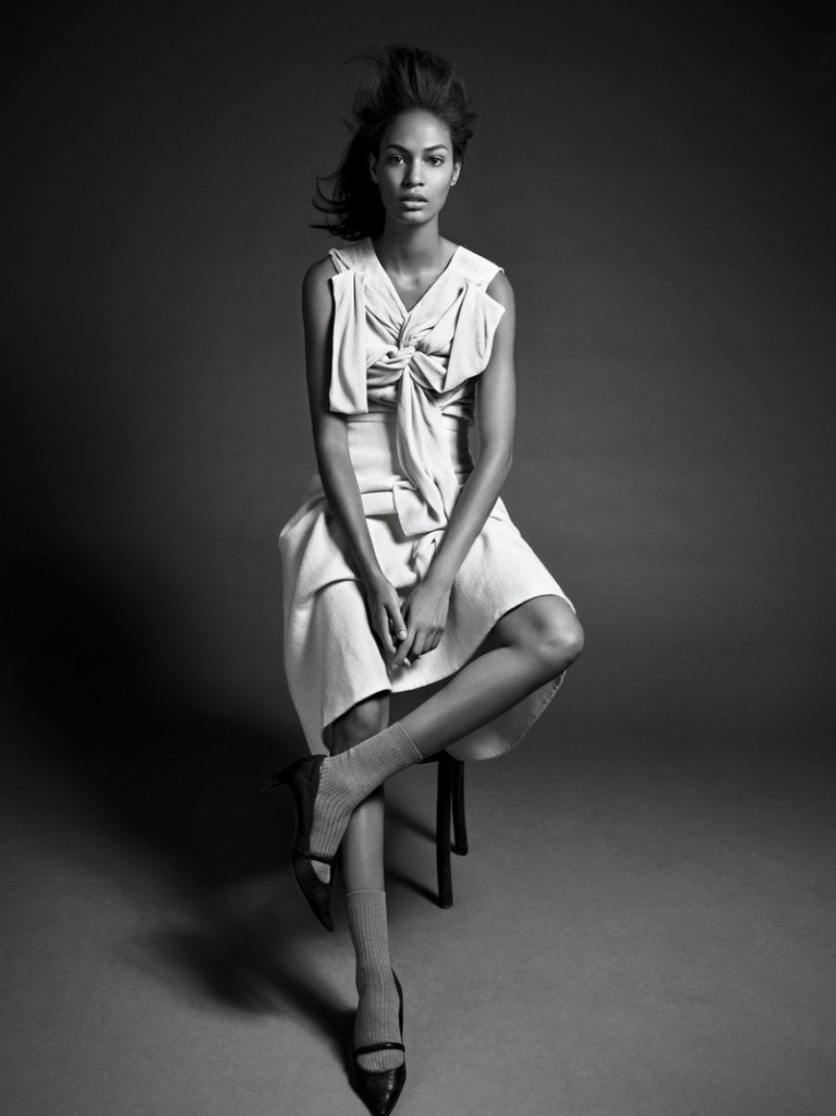 The Joan Momentum – Of The Minute