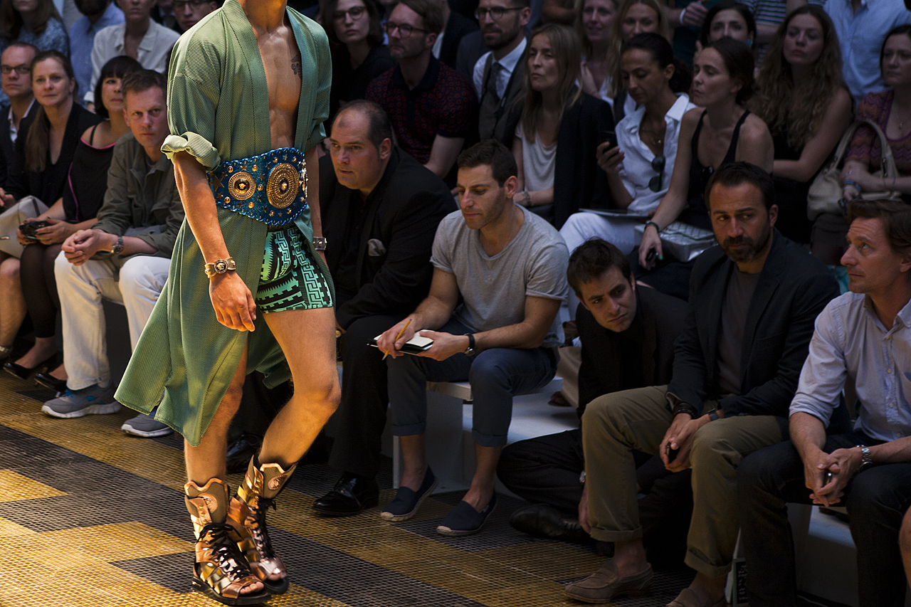 Versace Men – Of The Minute