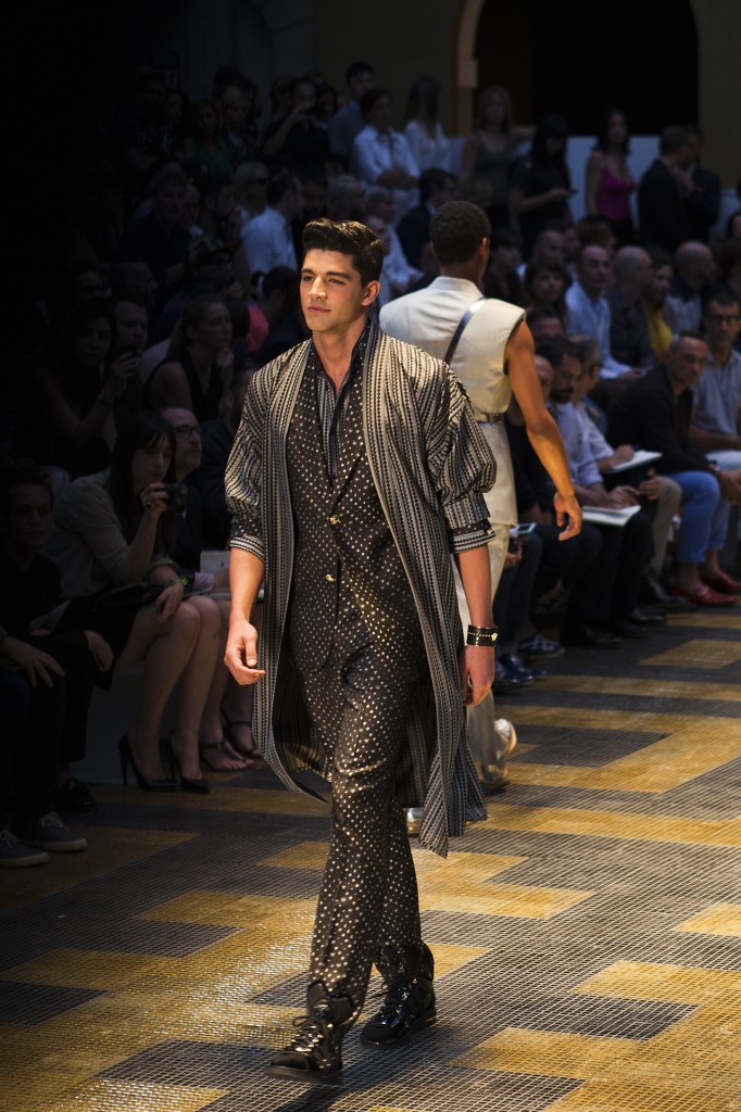 Versace Men – Of The Minute
