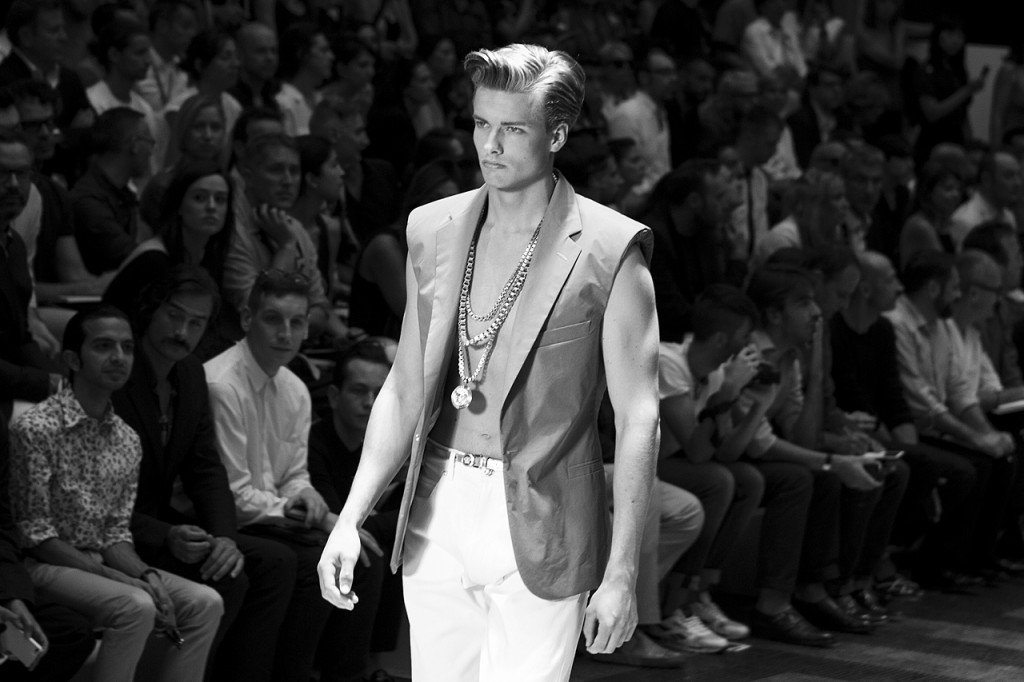 Versace Men – Of The Minute