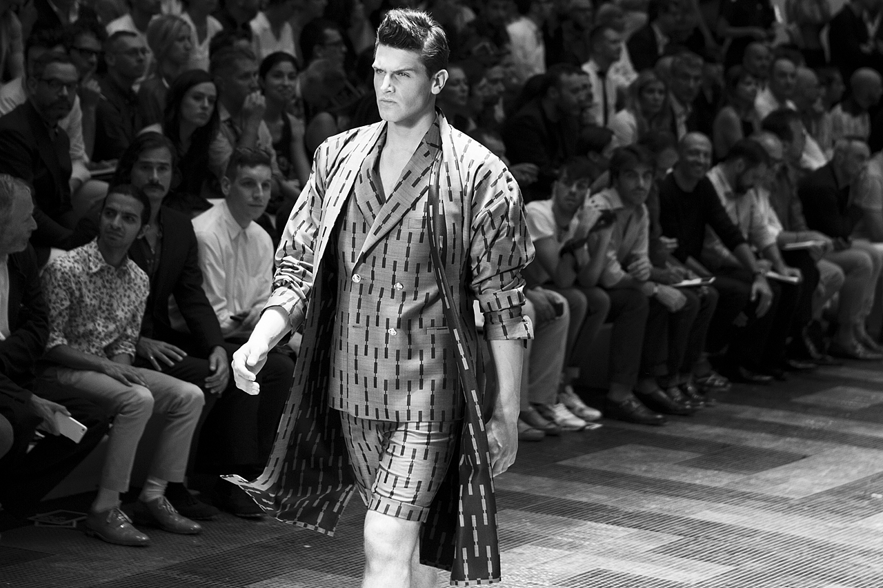 Versace Men – Of The Minute