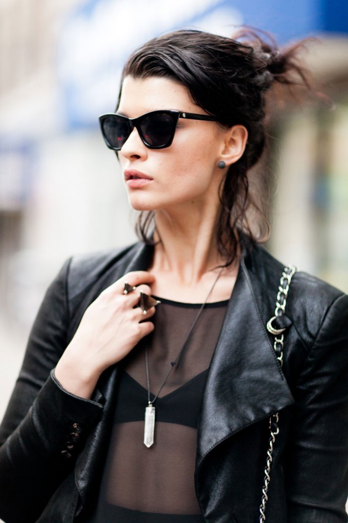 Model Style: Crystal Renn – Of The Minute