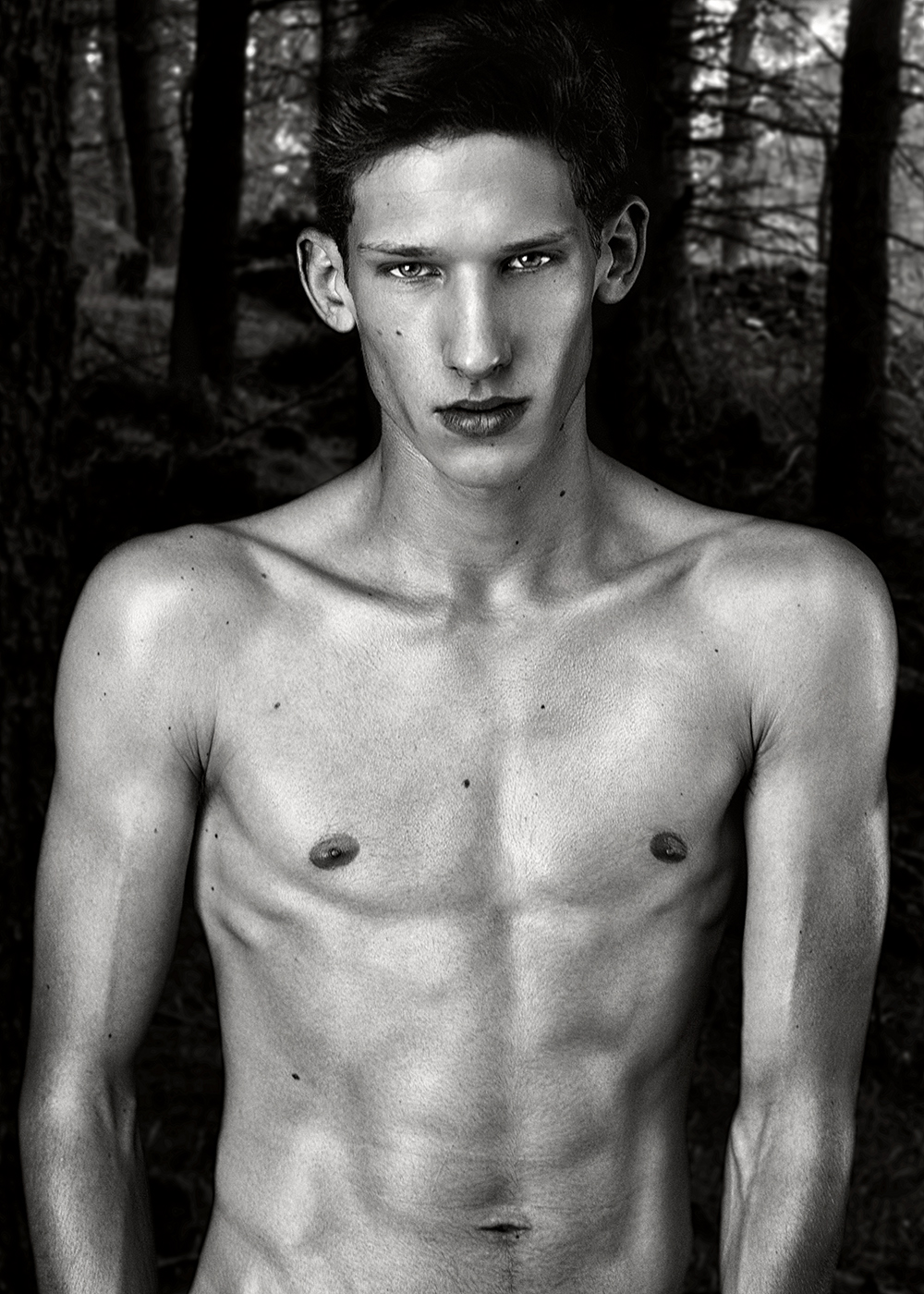 Gods of Beauty – Of The Minute