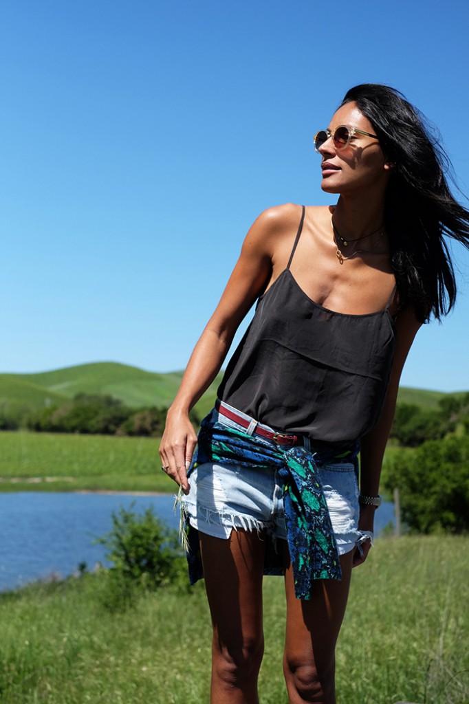 Manu by Manu – Of The Minute