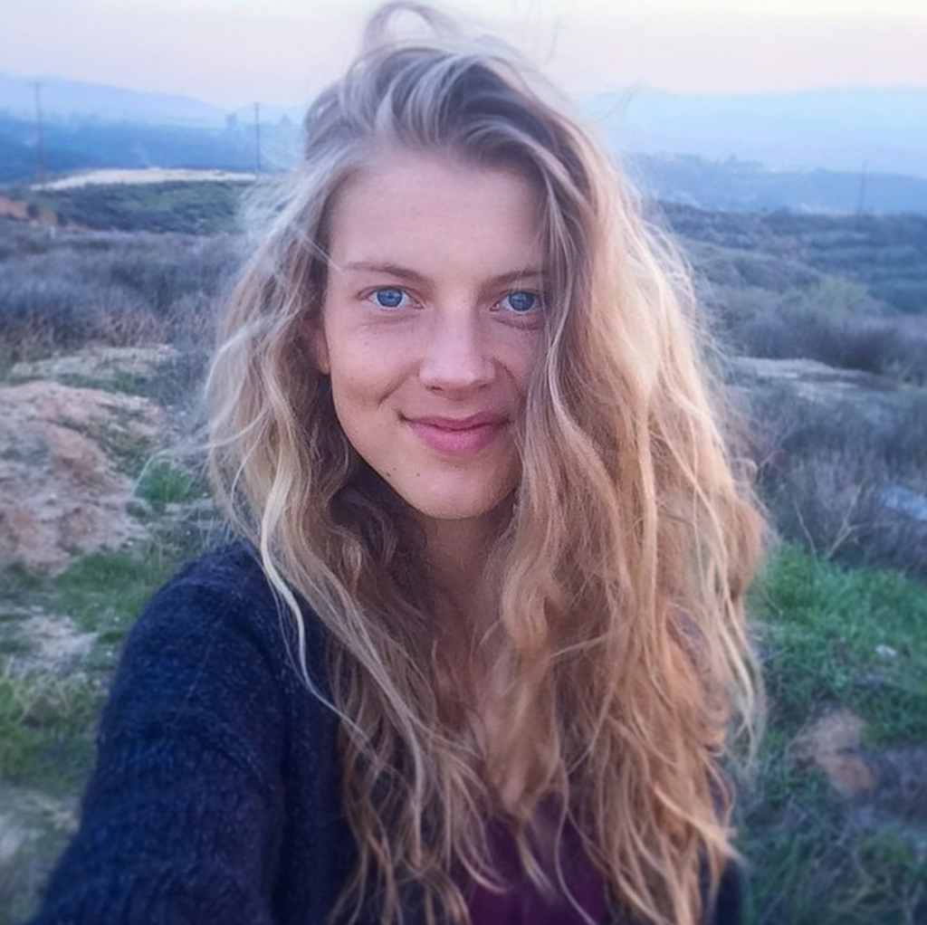 Too Hot to Handle – Of The Minute