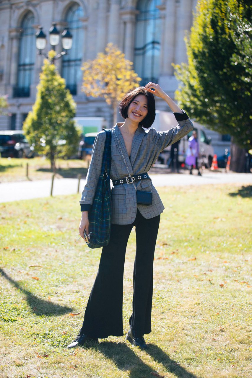 See what the models are wearing off-duty during Paris Fashion Week ...