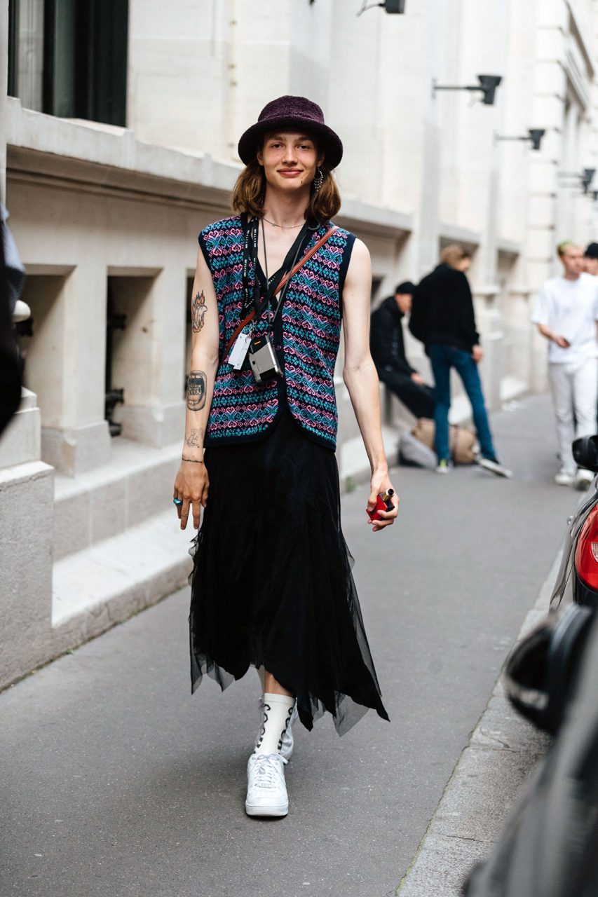 See what the models are wearing off-duty in Paris: Days 5-6 – Of The Minute