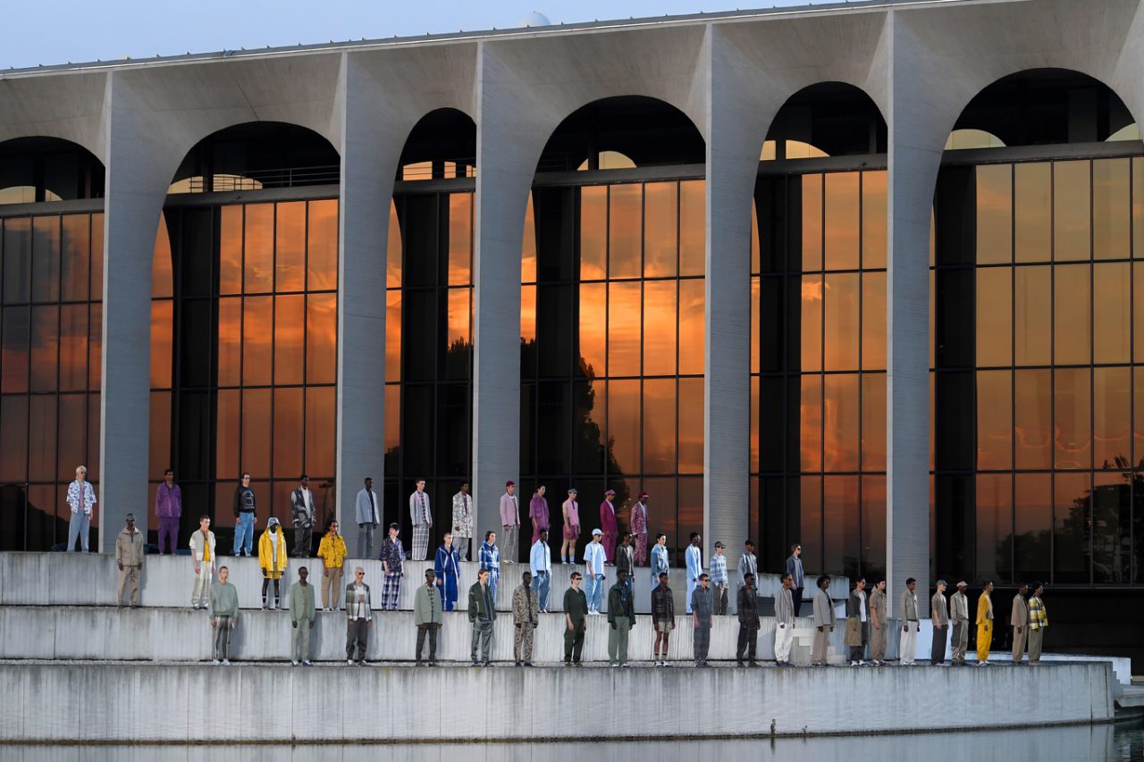 Behind The Image – Julie Ragolia on Going from Data Entry to Styling ...