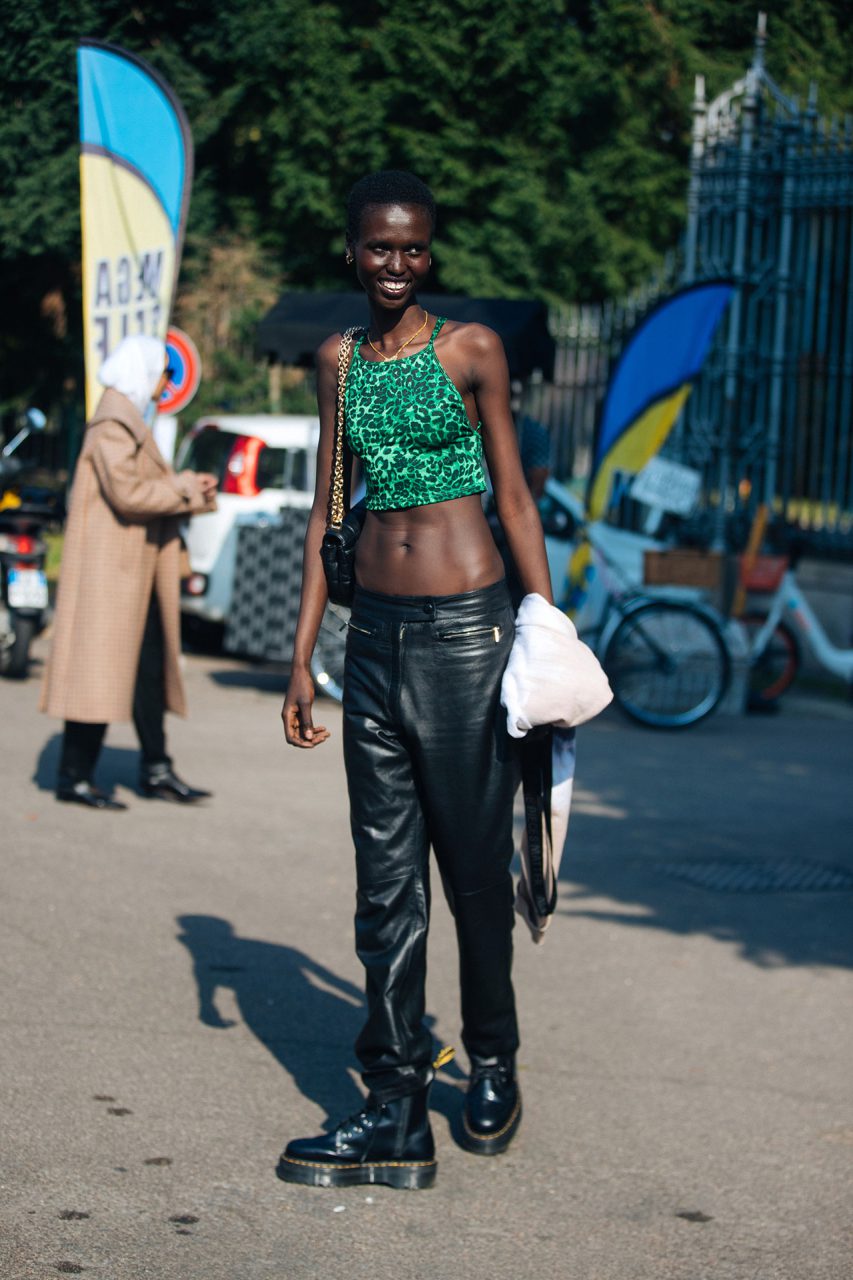 See what the models are wearing off-duty during MFW S/S 22! Day 2&3 ...