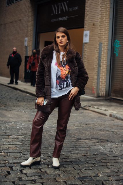 See what the models are wearing off-duty during NYFW F/W 22! Days 4-6 ...