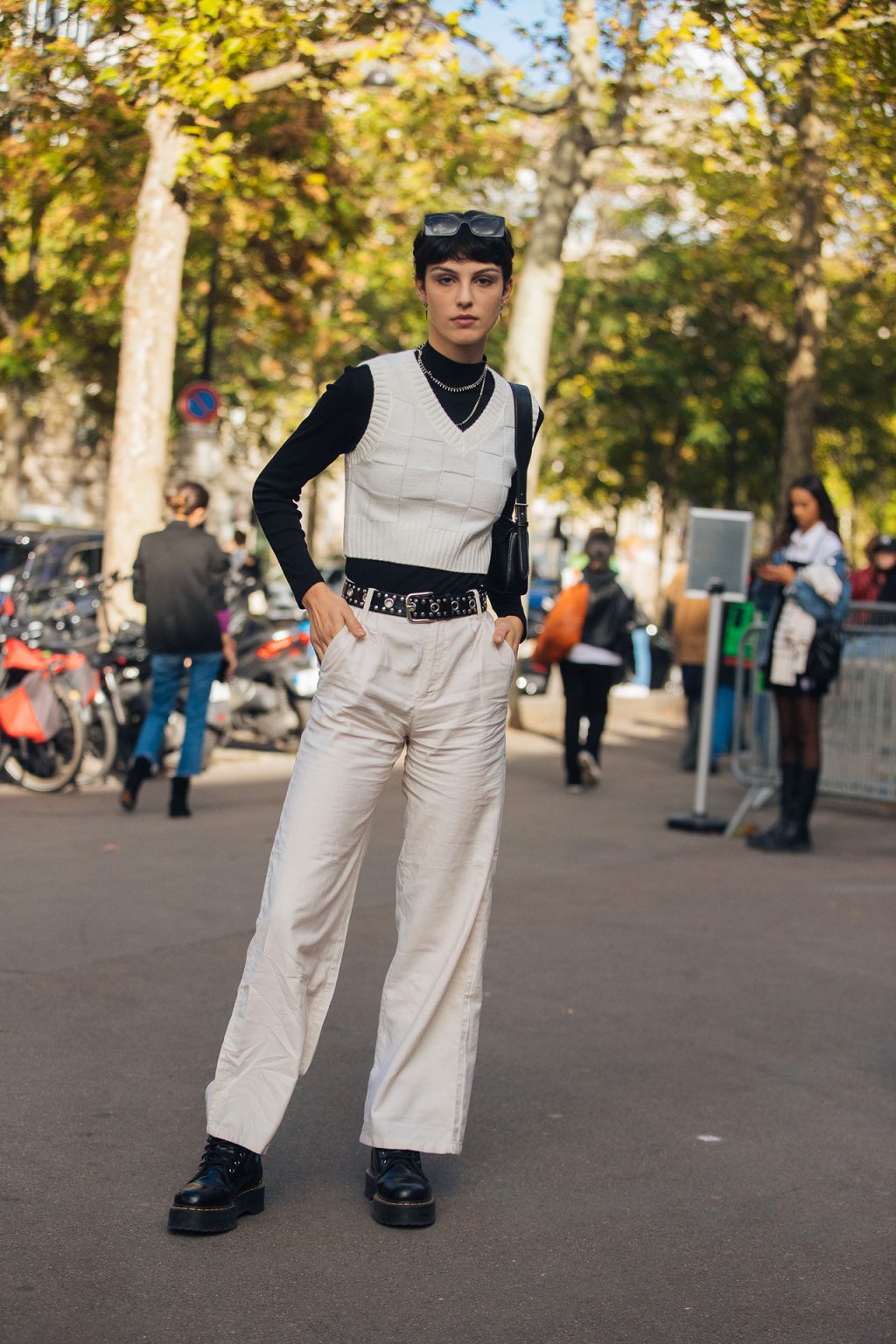 See What the Models Are Wearing Off-Duty During PFW S/S 23! Days 5&6 ...