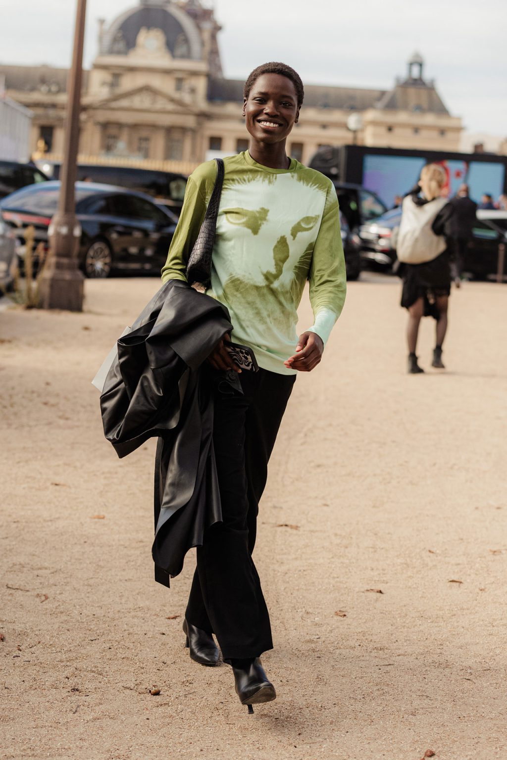 See What the Models Are Wearing Off-Duty During Paris Fashion Week S/S ...