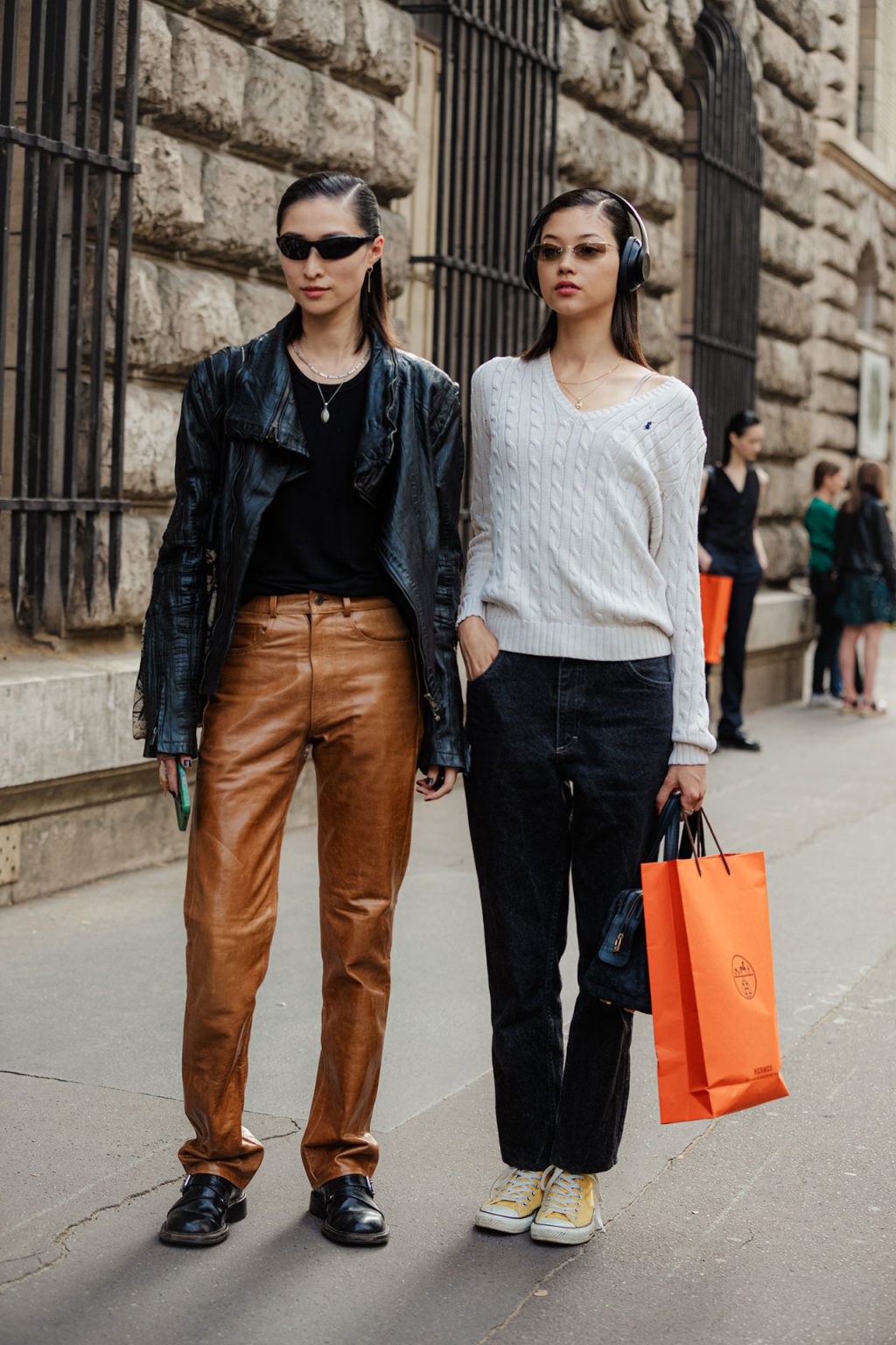 See What the Models Are Wearing Off-Duty During Paris Fashion Week S/S ...
