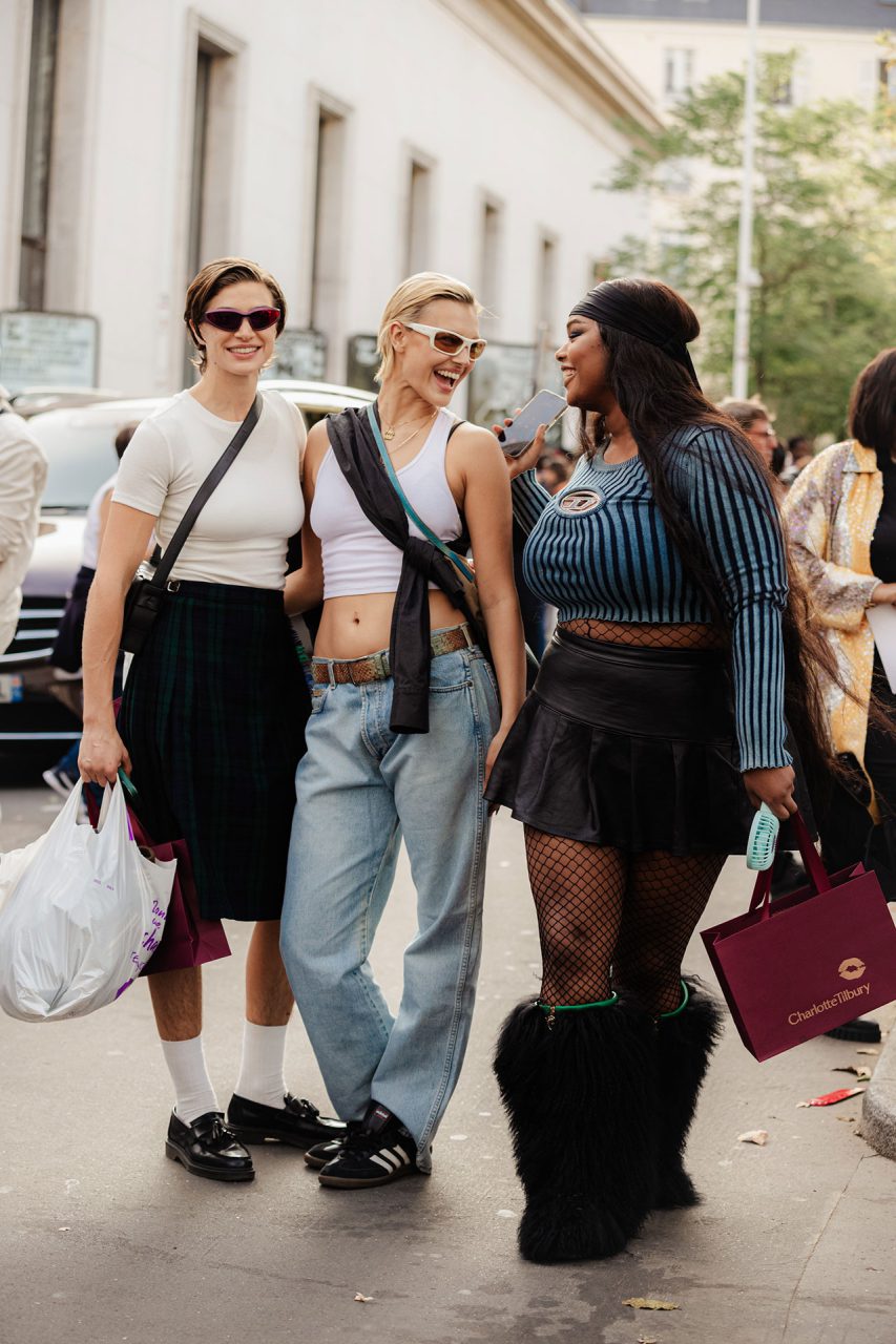 See What the Models Are Wearing Off-Duty During Paris Fashion Week S/S ...